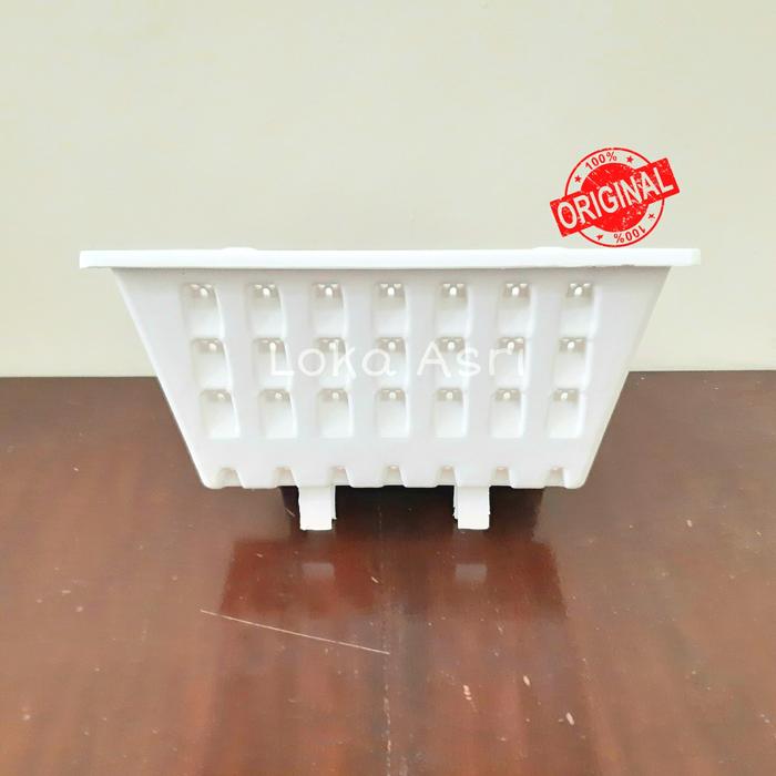 Jual pot argo 02 putih original pot tempel pot dinding pot vertical ...