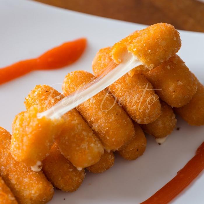 Jual Mozza Sticks 8 Pcs Roku Bento BSD Stik Keju Cheesestick Frozen ...