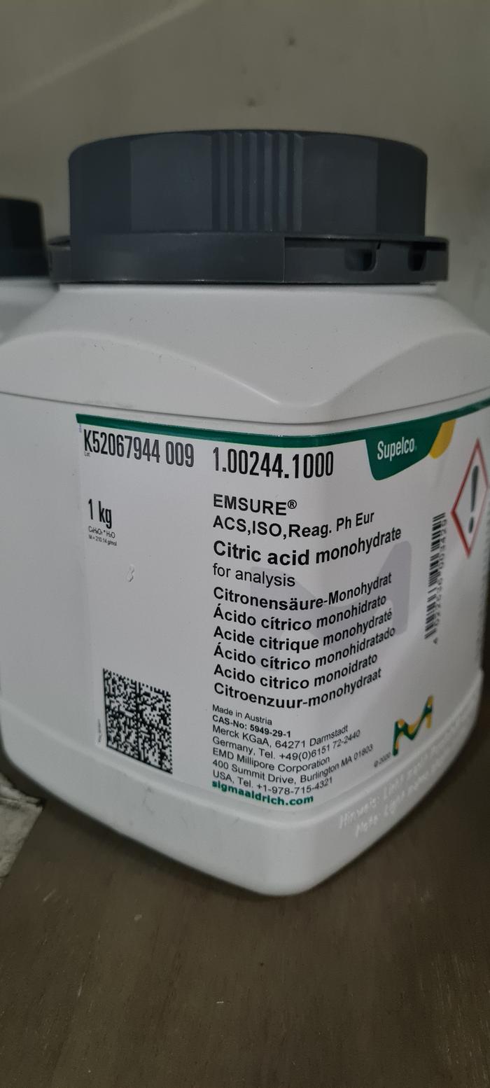 Jual Citric Acid 1-hydrate GR 1 kg (AR) - Merck - 1.00244.1000 - Kota ...