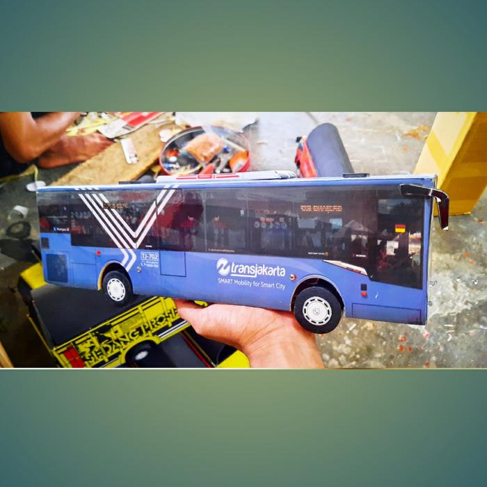 Jual Miniatur Bus Miniatur Bis Transjakarta tj-702 Non Lampu - Kab ...