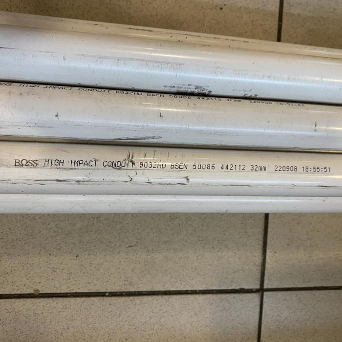 Jual Pipa Boss 32mm / Pipa conduit PVC 32mm BOSS / Conduit pvc 32mm ...