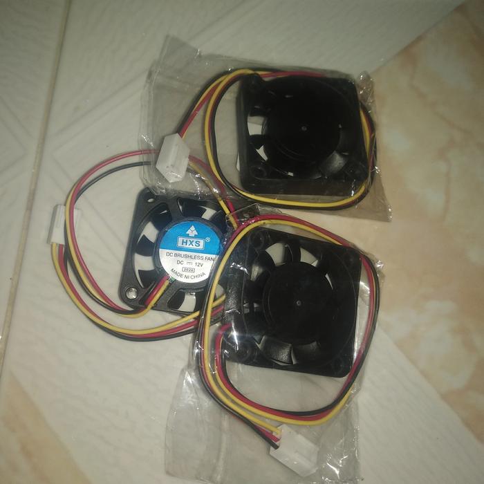 Jual Kipas Pendingin Cpu Komputer 3 Pin. ukuran 40x40 X 10mm Dc 12v ...