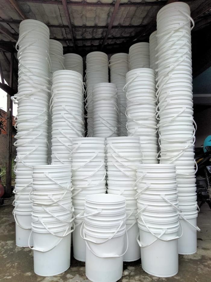 Promo Ember bekas cat 25kg Ember bekas cat 25kg Ember plastik bekas cat ...