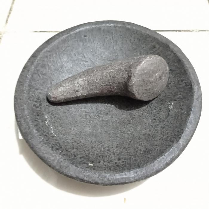 Jual cobek batu asli / cobek batu / cobek / ulekan / ulekan batu 23 cm ...