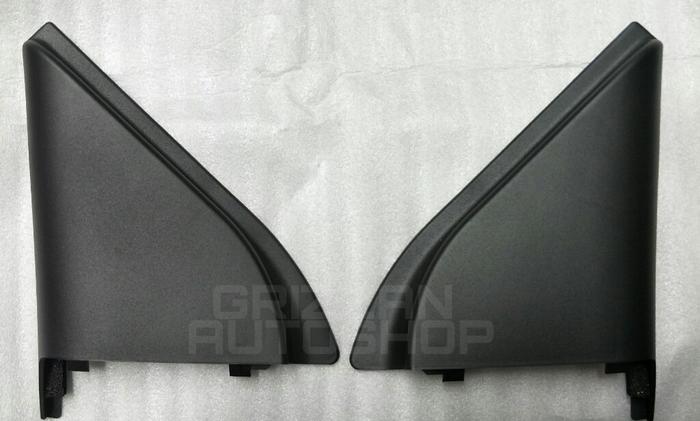 Jual Garnish Cover Segitiga Swift Old 1 SET SGP (Non Tweeter) - Kab ...