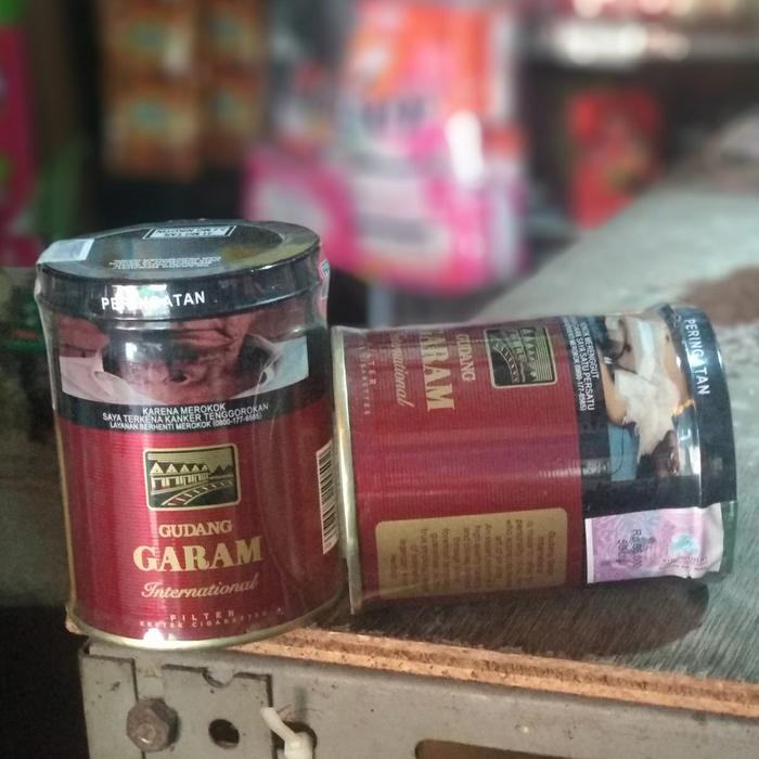 Jual Rokok Gudang Garam International / Inter Kaleng / Surya Filter ...