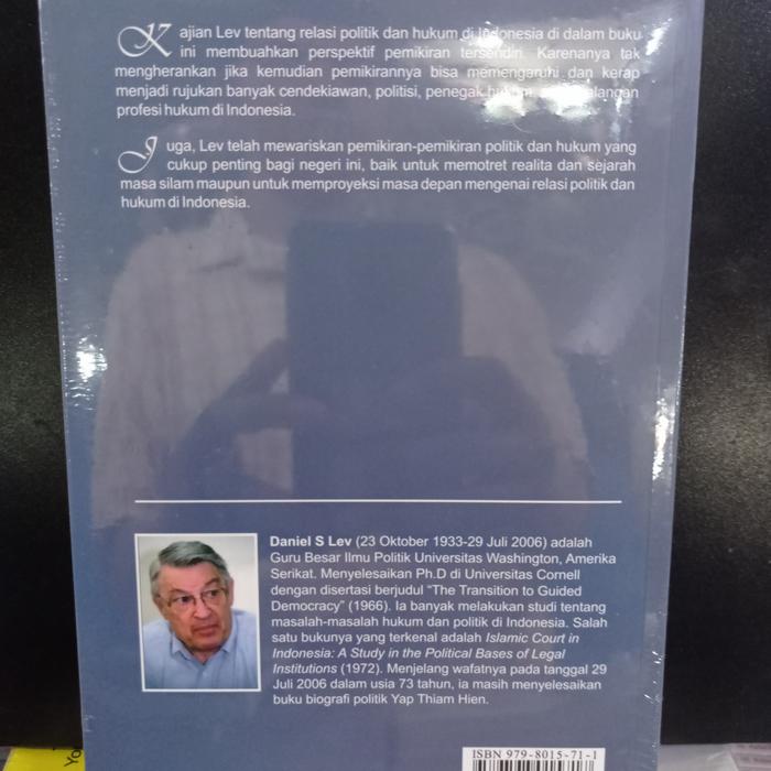Jual Buku Hukum Dan Politik Di Indonesia. By. Daniel S. Lev Di Seller ...