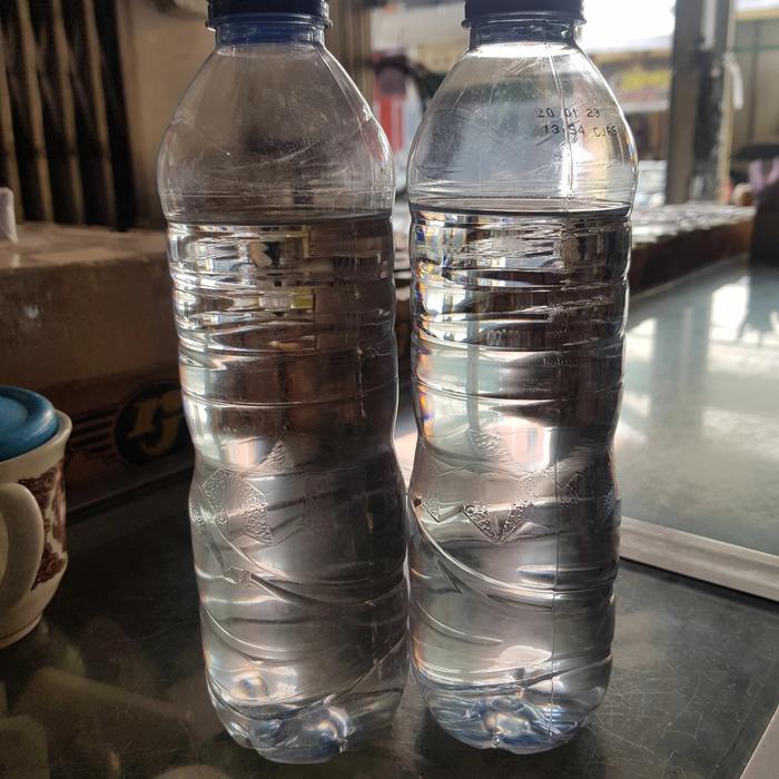 Jual Thinner Botol Aqua Besar/ Thiner Tiner/ Cairan Pengencer Campuran ...