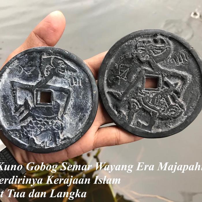 Jual Koin Kuno Gobok Semar Wayang Era Majapahit Sepasang - Kab. Banjar ...
