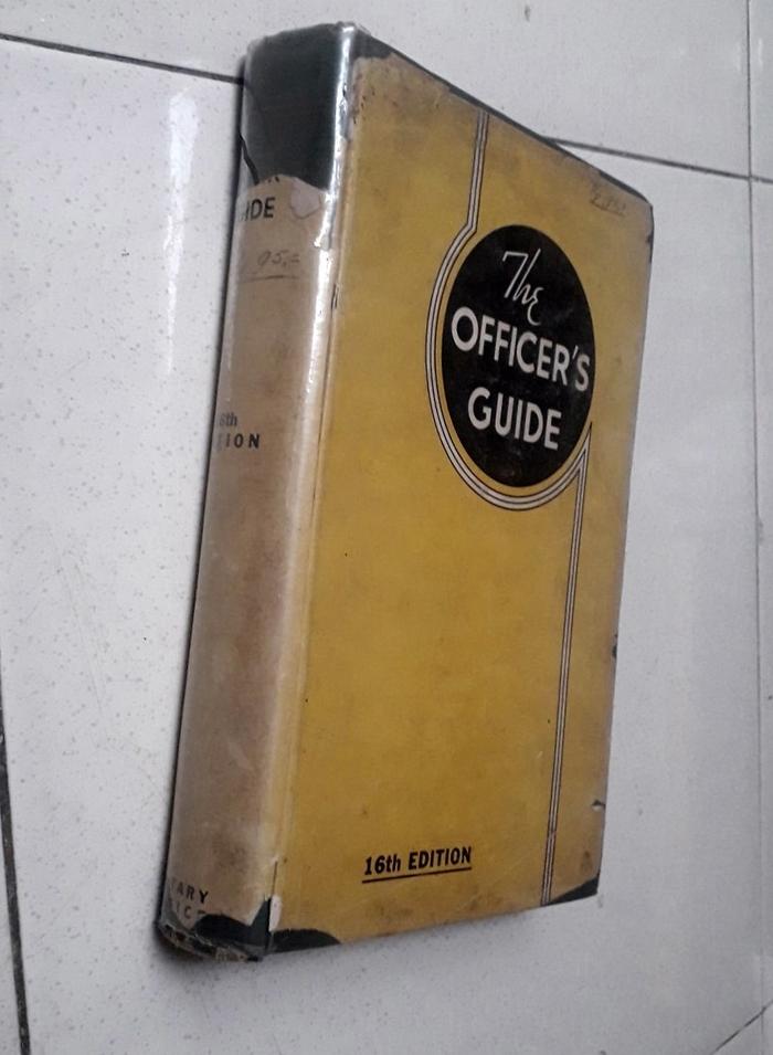 Jual Buku The Officers Guide atau buku tentang aksesoris militer USA ...