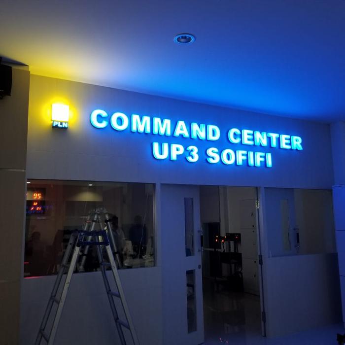 Jual Huruf Timbul Akrilik Outdoor Indoor Signage Acrylic 3D Letterbox ...