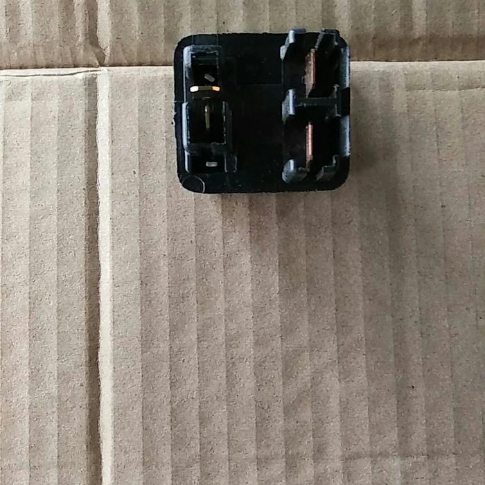 Jual relay glow plug relay pemanas ford ranger/mazda bt50 - Kota Jambi ...