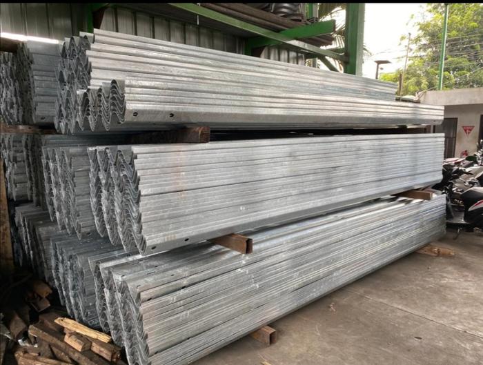 Jual Guard Rail Murah, Pagar Pengaman Jalan, W Beam Guardrail Pagar ... Jual Guard Rail Murah, Pagar Pengaman Jalan, W Beam Guardrail Pagar ...