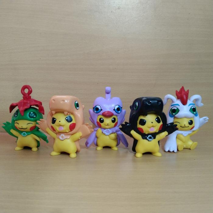 Jual set pikachu Digimon pokemon recast - Kota Surabaya - Koma Titik ...