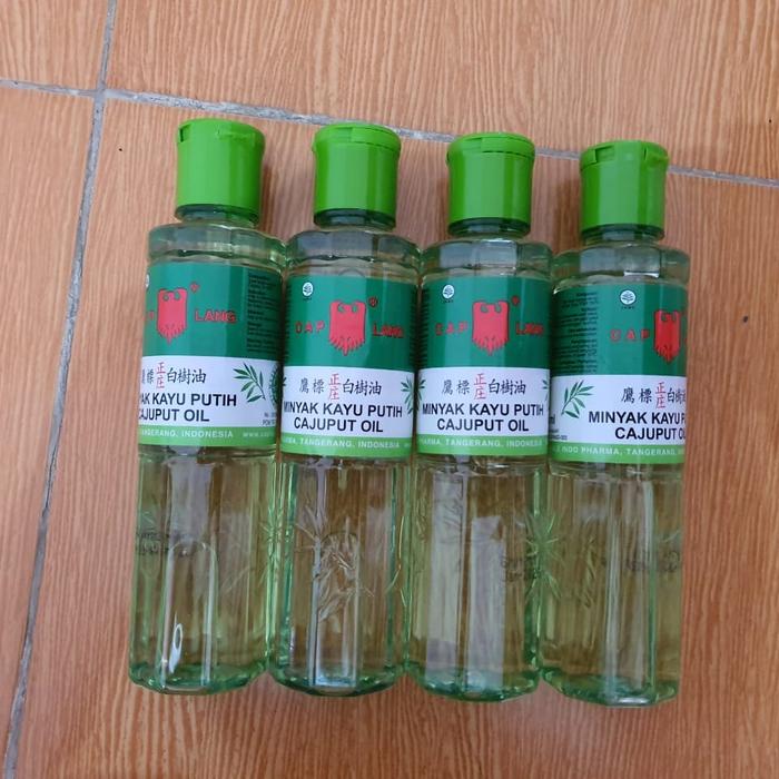 Jual Minyak Kayu Putih Cap Lang 120ml Minyak Kayu Putih Caplang 120 Ml ...