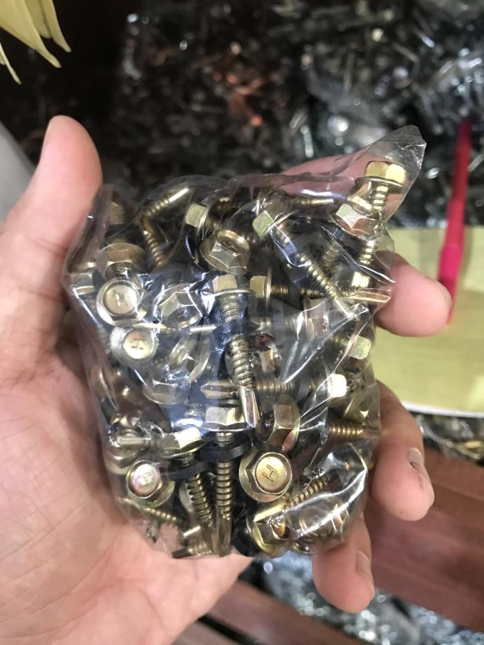 Jual BAUT ROOFING SCREW SKRUP ATAP KANOPI GENTENG DAN BAUT BAJA RINGAN ...