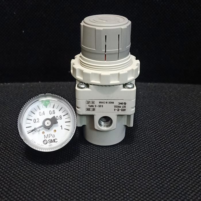 Jual Regulator kompresor SMC AR20-02-A port 1/4" inch Japan - Kota ...
