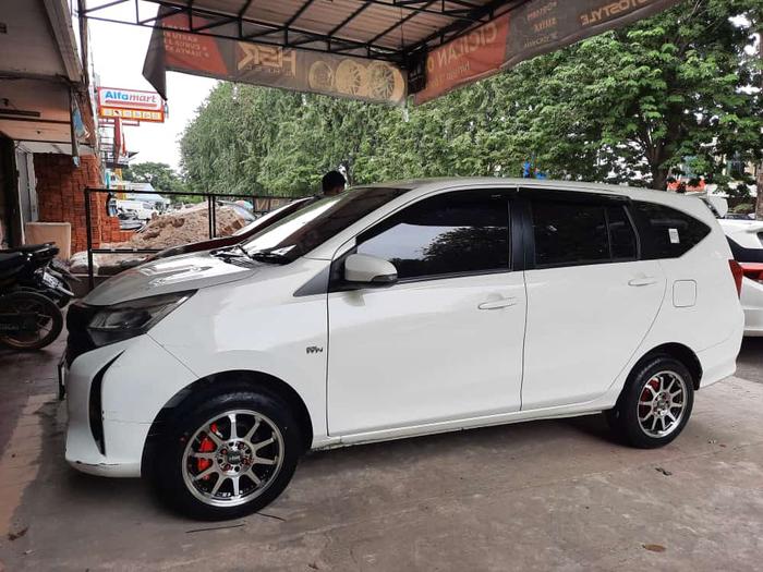Jual Paket Murah Velg Dan Ban Mobil Calya R15 HSR GYMKANA Ring 15 Plus ...