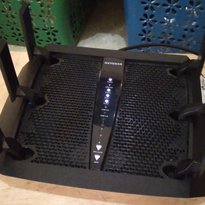Jual NETGEAR R8000 AC3200 Nighthawk X6 Smart WiFi Router for Gaming ...