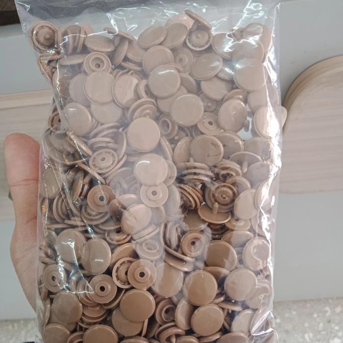 Jual KANCING CETET PLASTIK SNAP BUTTON 15 MM PER 144 SET - Cream Tua ...