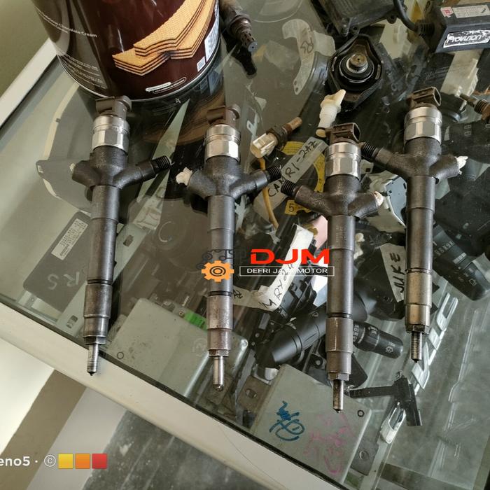 Jual nozzle injector 2kd Innova Fortuner Hilux diesel original - Kota ...