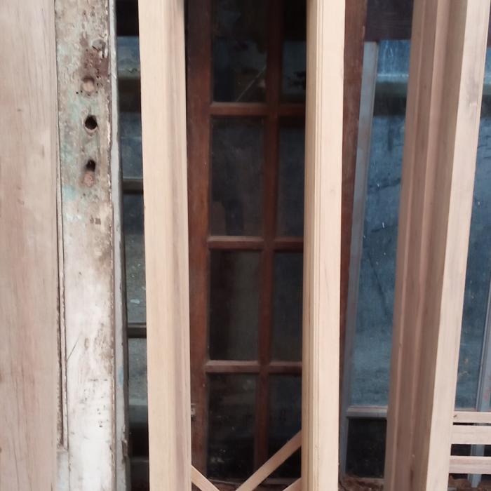 Jual kusen jendela kayu bekas - Kota Tangerang Selatan - UD.KAYU AJI ...