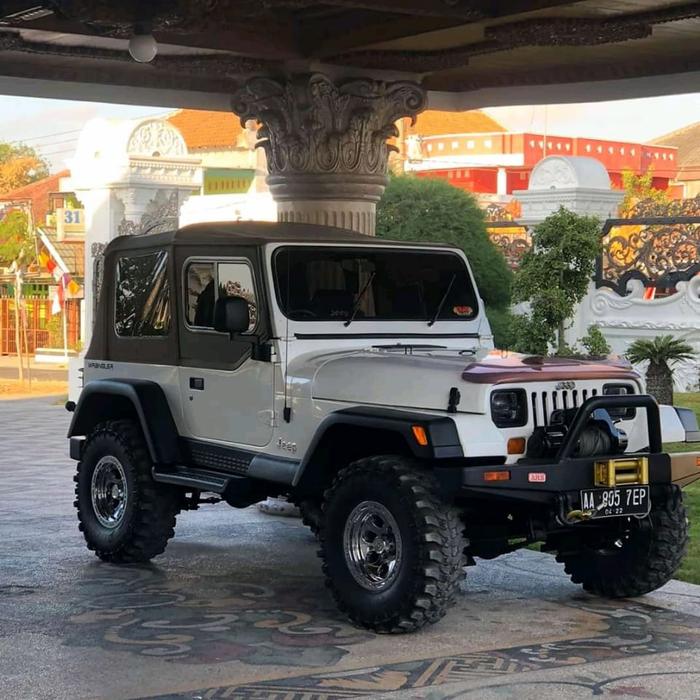 Jual over fender jeep cj7 model rubicon lampu ketupat lebar 13 cm - Kab ...
