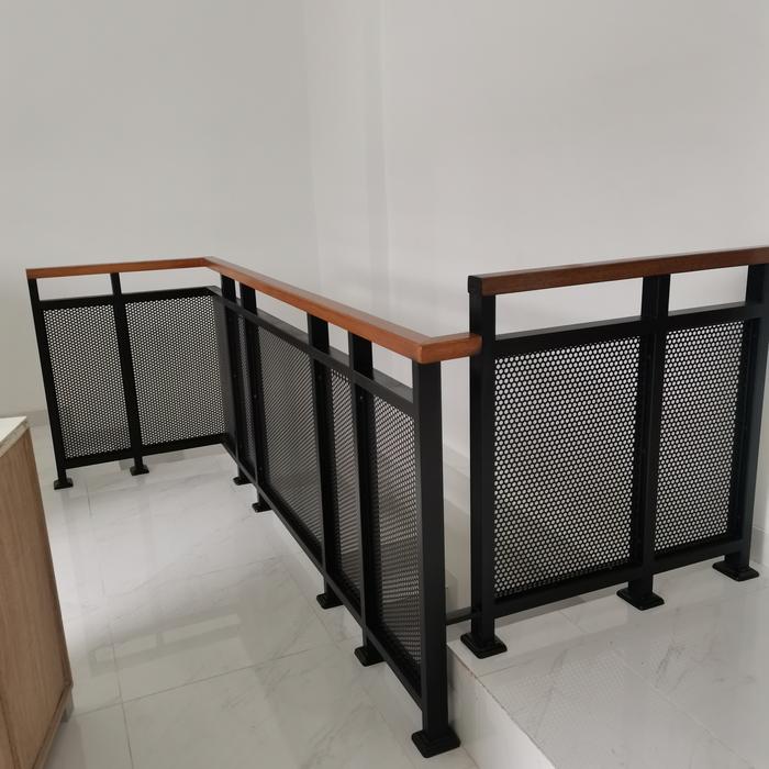 Jual reling tangga plat perforated tebal 2 mm - Kab. Bogor - Synergy ...