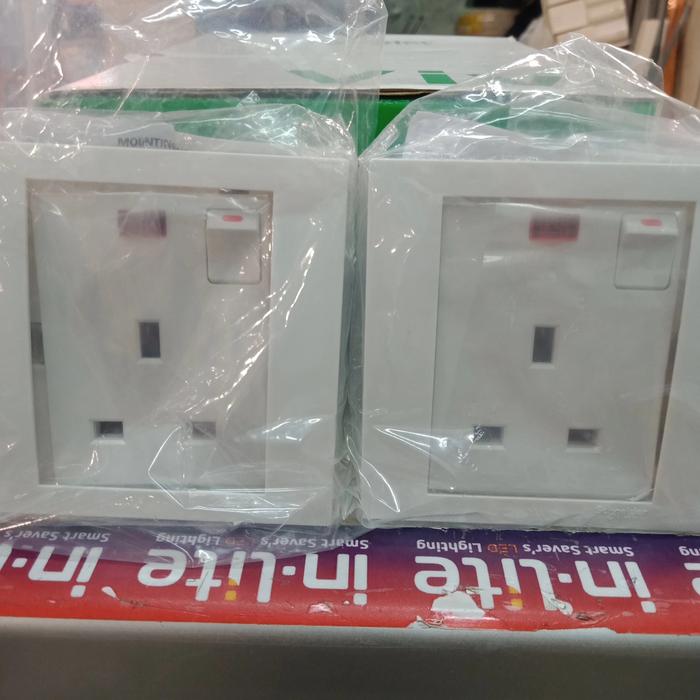 Jual Stop Kontak AC vivace KB15N Schneider - Jakarta Pusat - Market ...