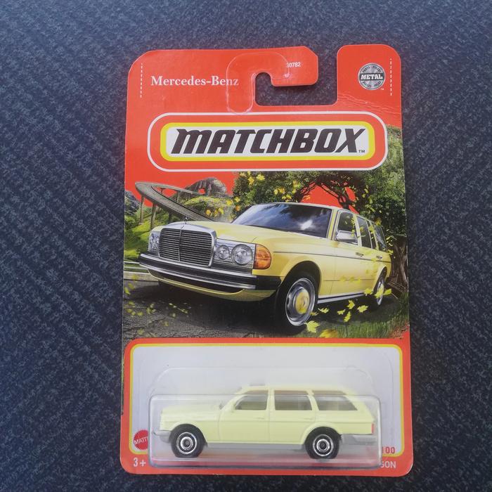 Jual matchbox mercy wagon - Kota Balikpapan - Raw_diecast | Tokopedia