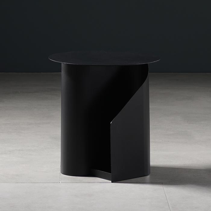 Jual ERGO SIDE TABLE - Hitam - Kab. Tangerang - Theory Of Living ...