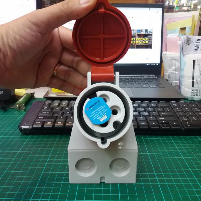 Jual Mennekes Wall Mounted Receptacle 1425 421 3P+E 32A IP44 - Jakarta ...