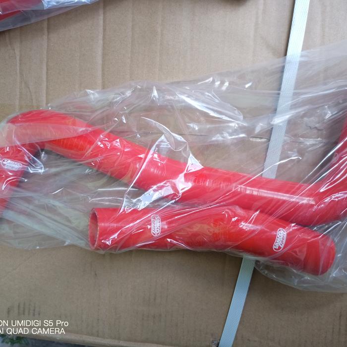 Jual selang radiator samco hose great Corolla dan all new - Merah ...