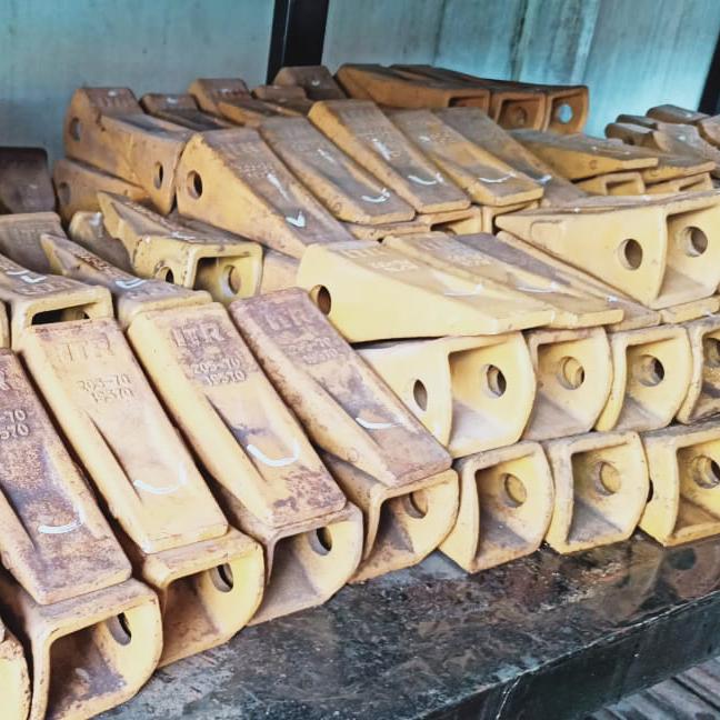 Jual Tooth/Teeth/Tip/Kuku Bucket PC130 - PC200 - Standart (ITR) - Kota ...