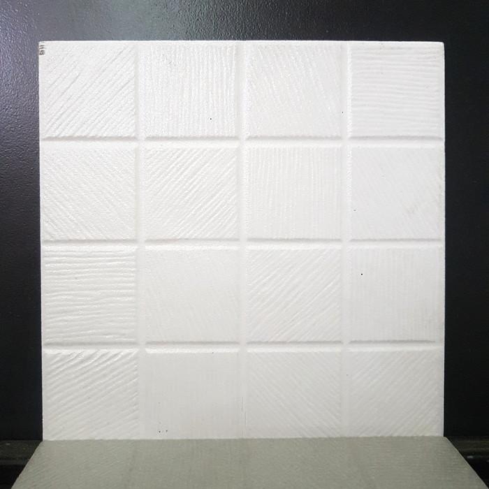 Jual Keramik Lantai 25X25 Alpha Series By Asia Tile - White - Jakarta ...