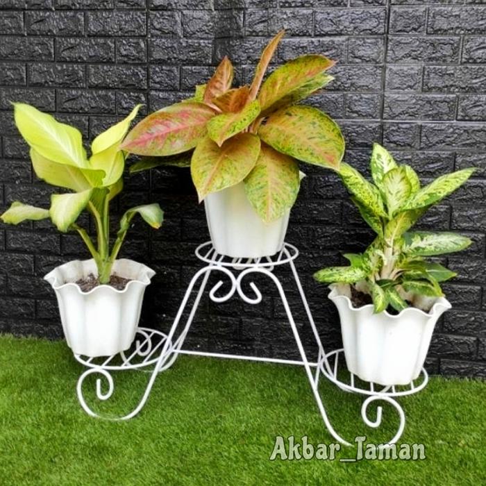 Jual Rak Tanaman Bunga Besi Minimalis Model A 3 Susun Pot / Rak Moderan ...