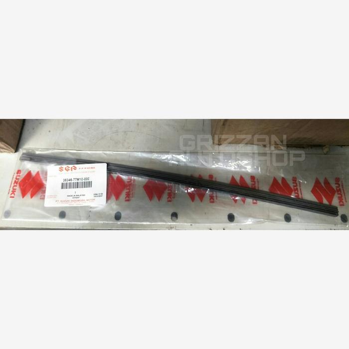 Jual Rubber Wiper/ Karet Wiper Depan Kiri Ertiga Old Original SGP - Kab ...