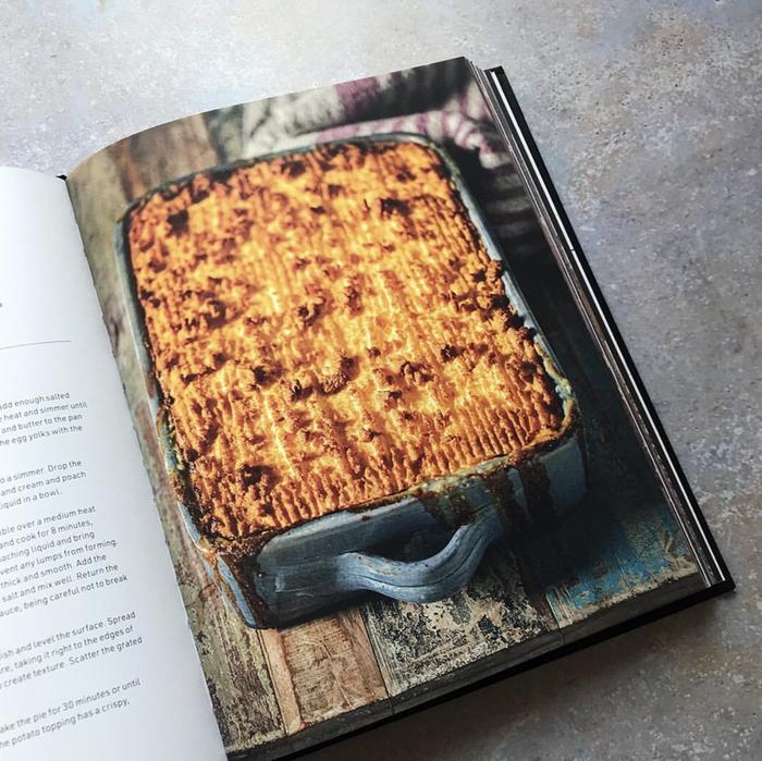 Jual The Pie Room Cookbook Di Seller Noelle - Cengkareng Timur, Kota ...