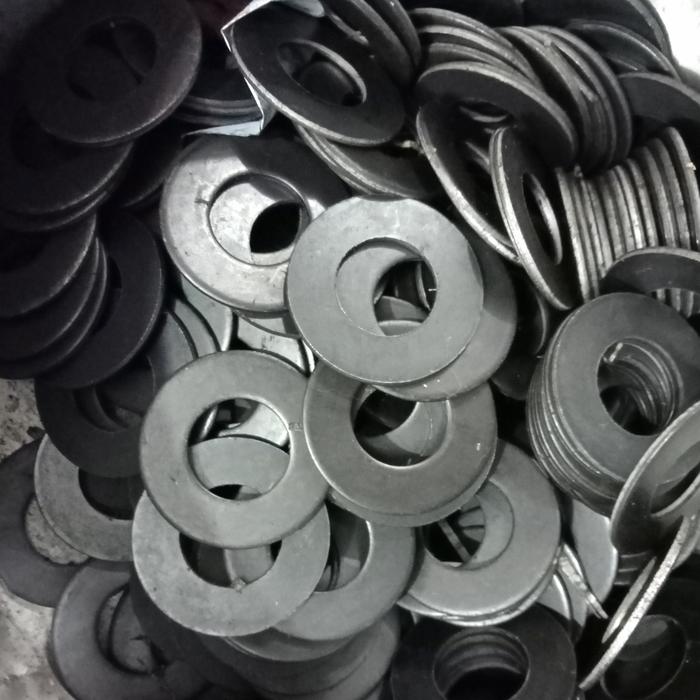 Jual Ring Plat Hitam ukuran 1/2 tebal - 1kg - Kota Medan - Aneka Baut ...