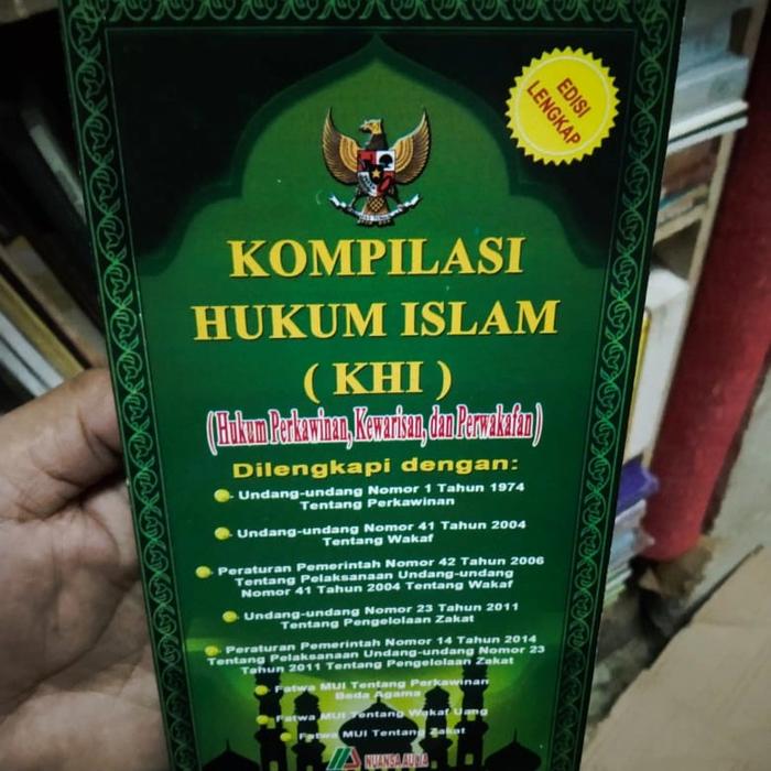 Jual Kompilasi Hukum Islam Hukum Perkawinan Hukum Kewarasan dan Perwakafan - Jakarta Utara ...