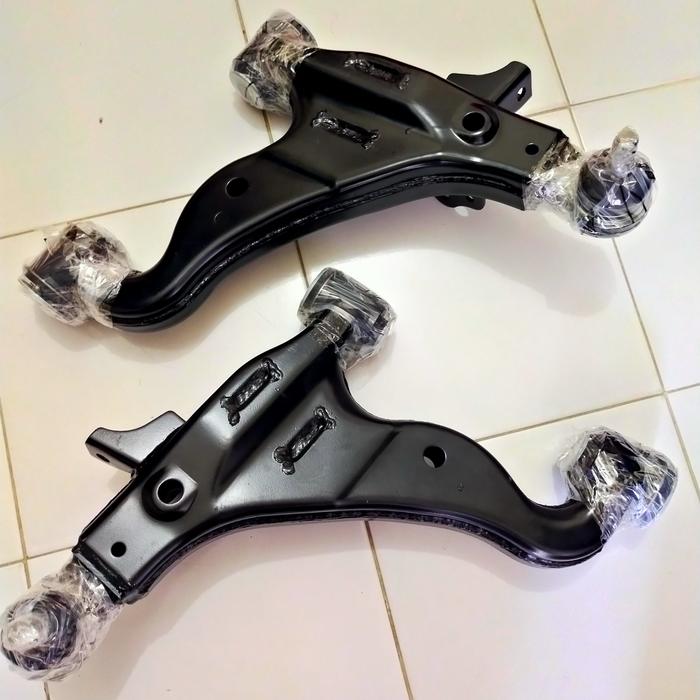 Jual LOWER ARM ASSY SUSPENSION/SAYAP BAWAH DEPAN TOYOTA INNOVA ORIGINAL ...