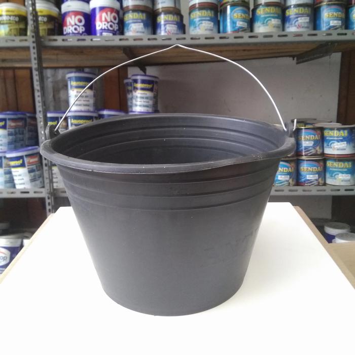 Jual Ember Plastik Hitam Ember Anti Pecah Ember Cor Ukuran Sedang ...