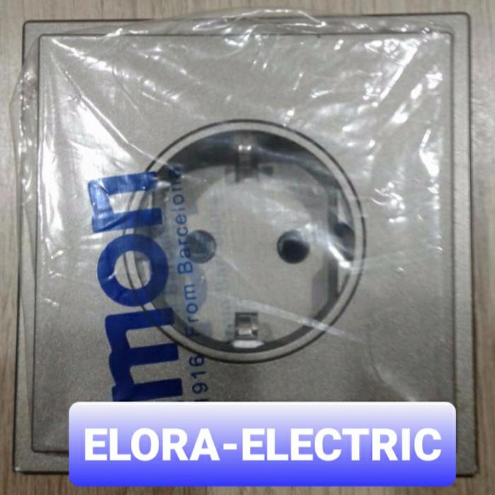 Jual Stop Kontak Simon i7 1 Gang schuko SIMON i7 Grey 701687-GR ...