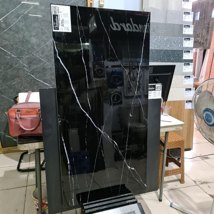 Jual Granit Valentino Gress NEW APOLLION Black 60x120 cm - Jakarta ...