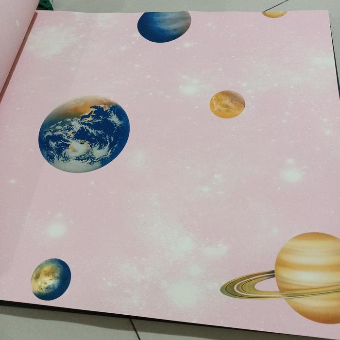 Jual wallpaper dinding motif planet luar angkasa pink - Jakarta Utara ...