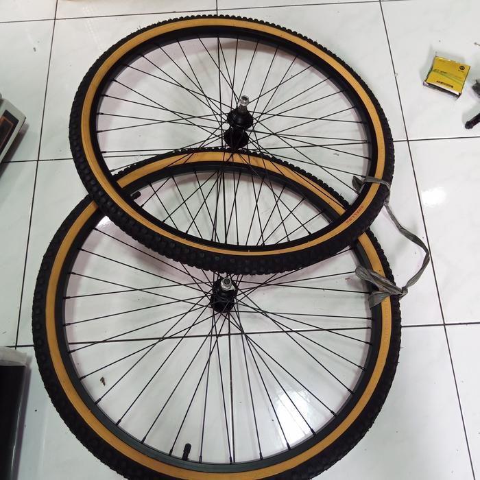 Jual 2 set Roda Sepeda 26 depan belakang ban luar Dalam terpasang 26 ...