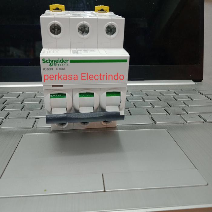 Jual MCB SCHNEIDER IC60N 3P 63A SNI A9F74363 - Jakarta Pusat - perkasa electrindo | Tokopedia