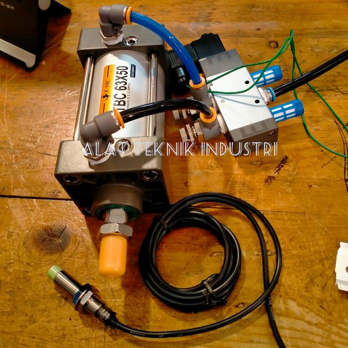 Jual Pneumatic Cylinder Set Sensor proximity Switch - Jakarta Barat ...