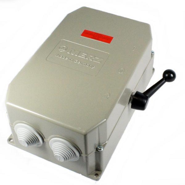 Jual MERZ GA 100A/3P BUATAN JERMAN (STD N) Ohm Saklar ( ON - OFF ...