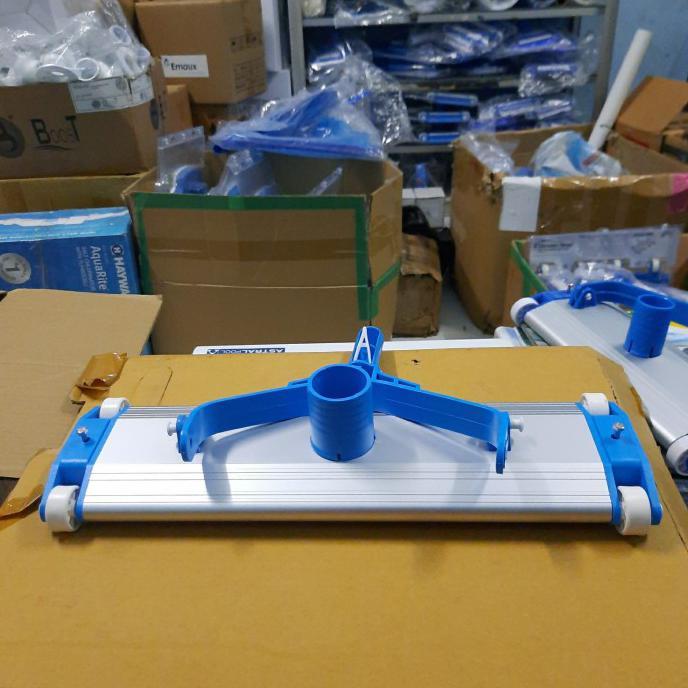 Jual Kepala Vacuum Head 4 Roda Aluminium panjang 45cm | Kolam Renang - Kota Bekasi ...